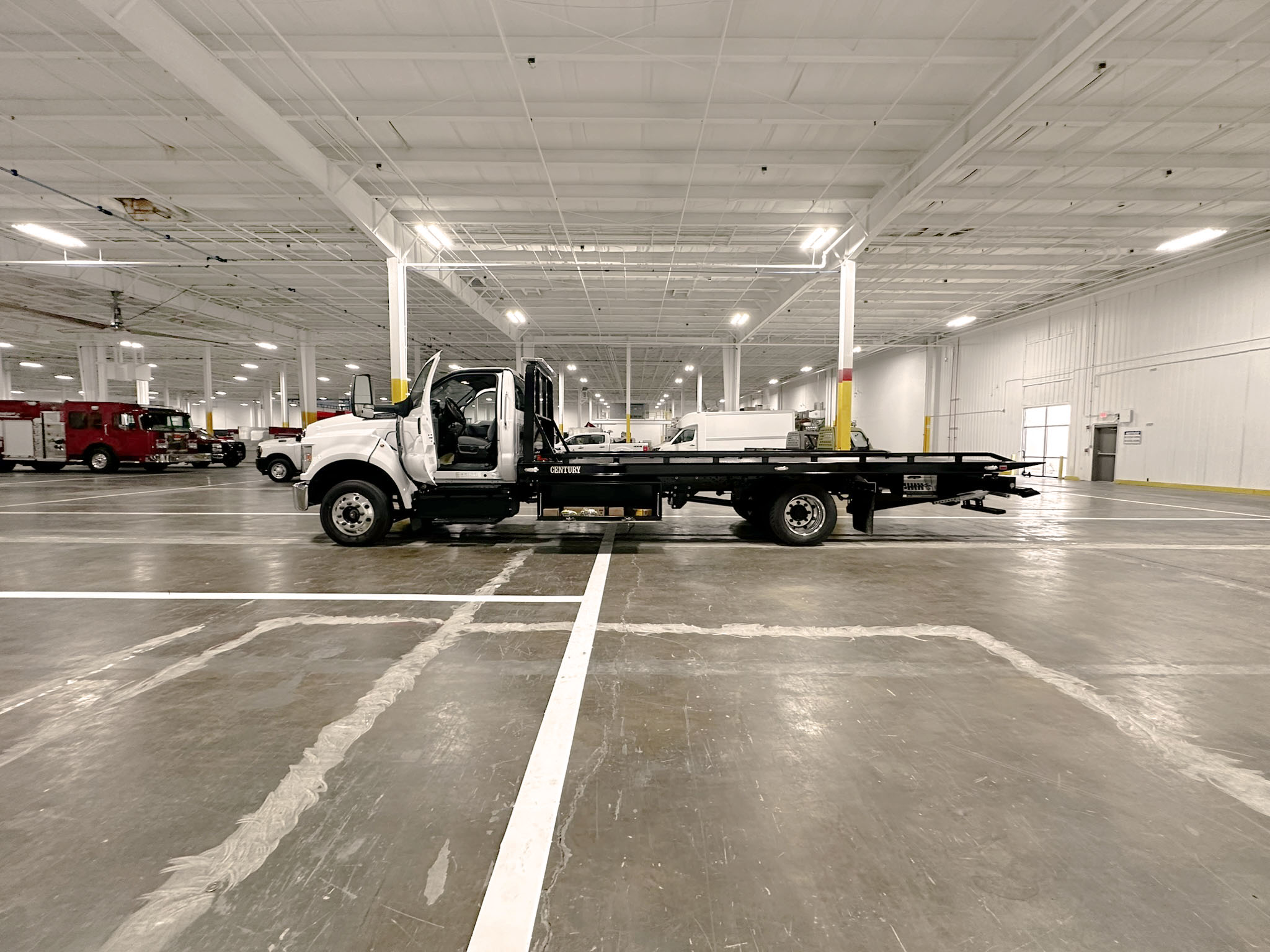 Ford F-650 with Century 12-Series - Smyrna Truck