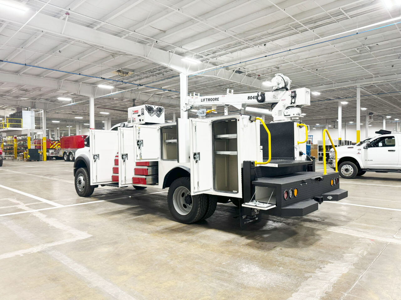 Ford F-600 with Warner 8k Crane Body & Liftmoore 8045 Crane - Smyrna Truck